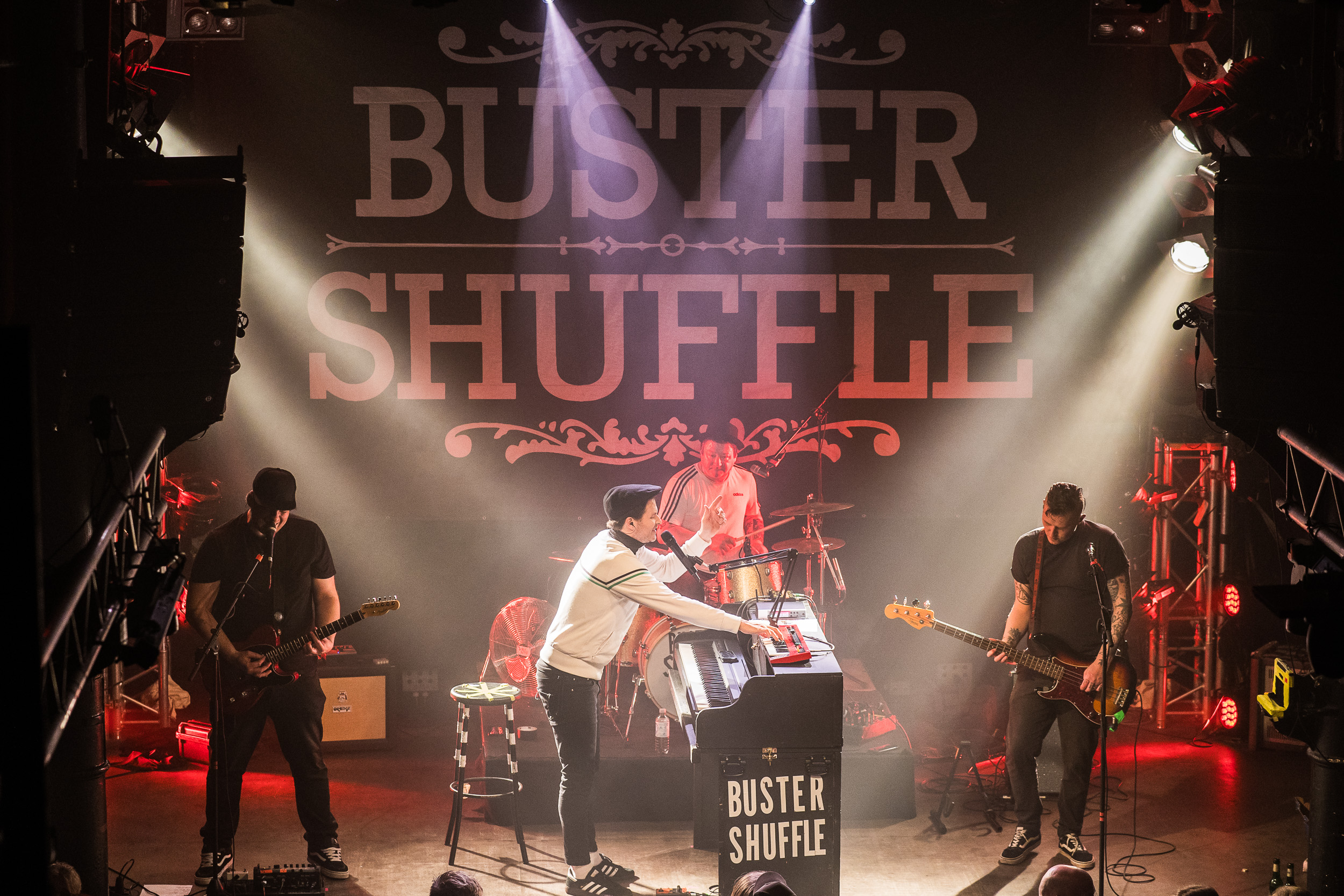 BUSTER SHUFFLE mit neues Album „TOGETHER“ im Frühjahr zurück!