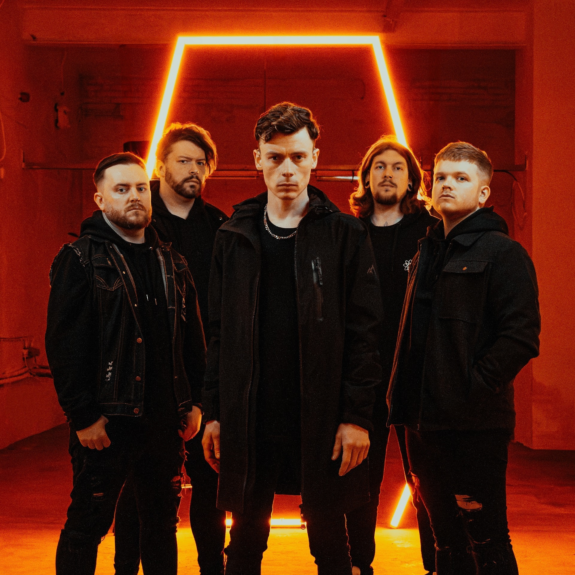 Our Hollow Our Home ist mit einer elektrisierenden neuen Single „Veil ...